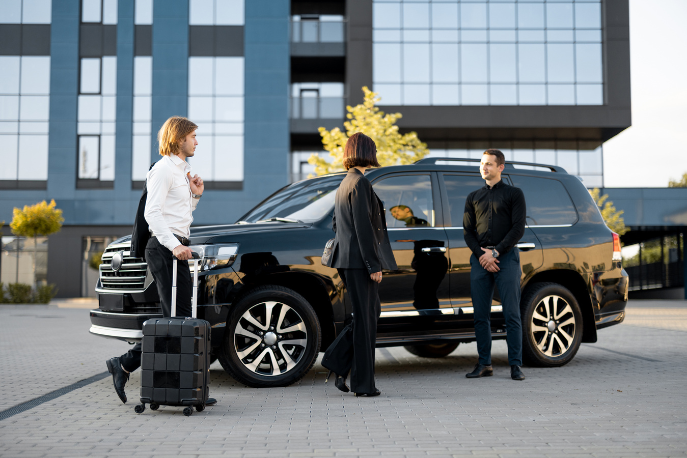 Comprehensive Luxury Transportation Services | Fort Limo